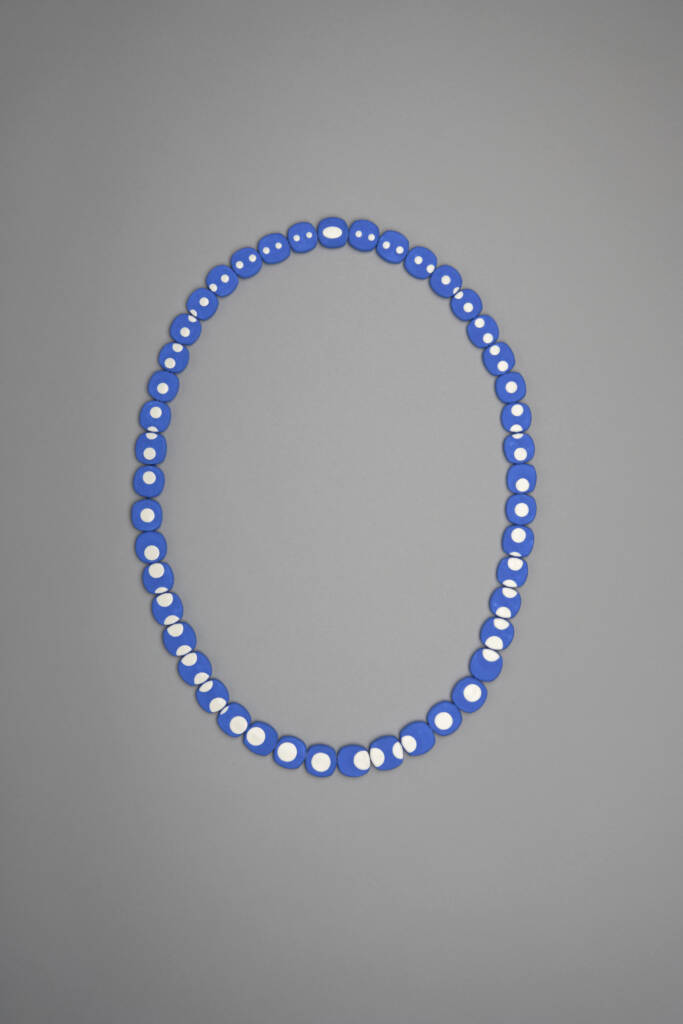 Manon van Kouswijk, Giant Small Shapes - SCHMUCKmünchen